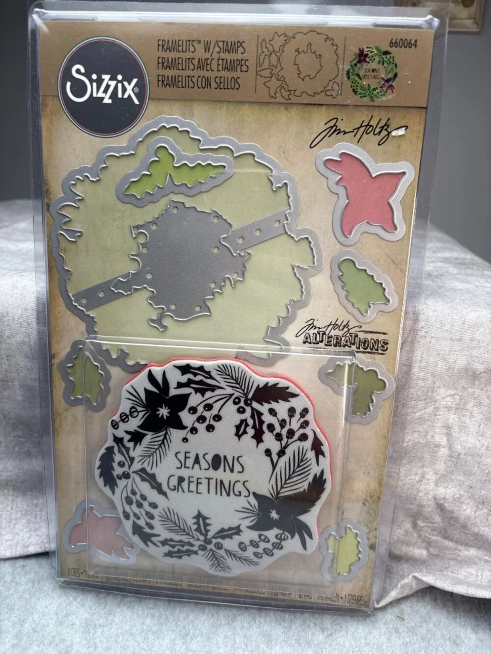 Sizzix | Office | Sizzix Tim Holtz Alterations Seasons Greetings ...
